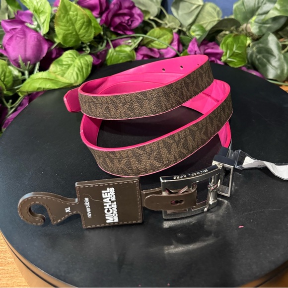 Michael Kors | Accessories | Nwt Michael Kors Signature Pink Reversible ...